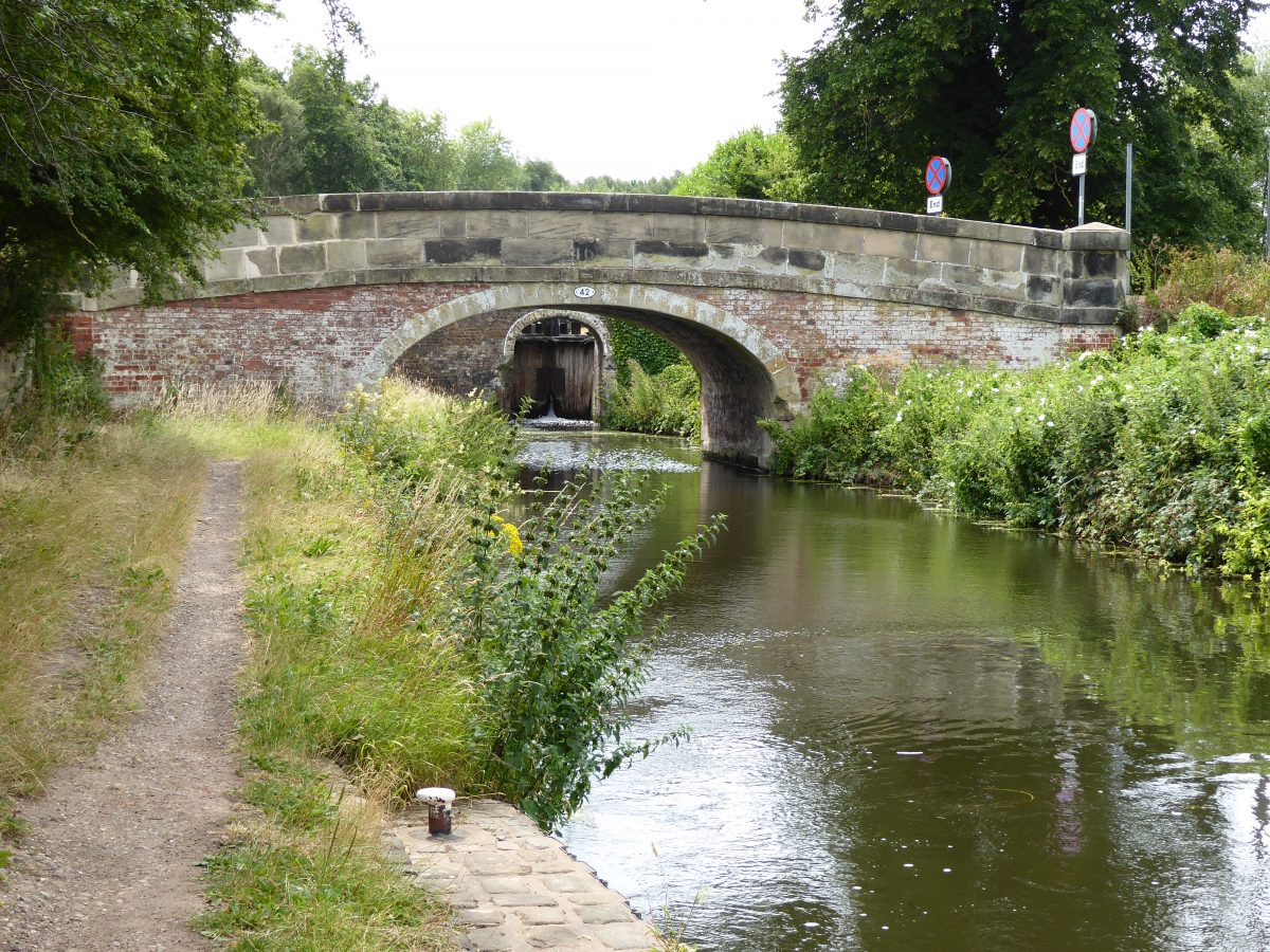 Day 57: Burton-upon-Trent - Trent and Mersey Canal - (Alrewas - Fradley ...